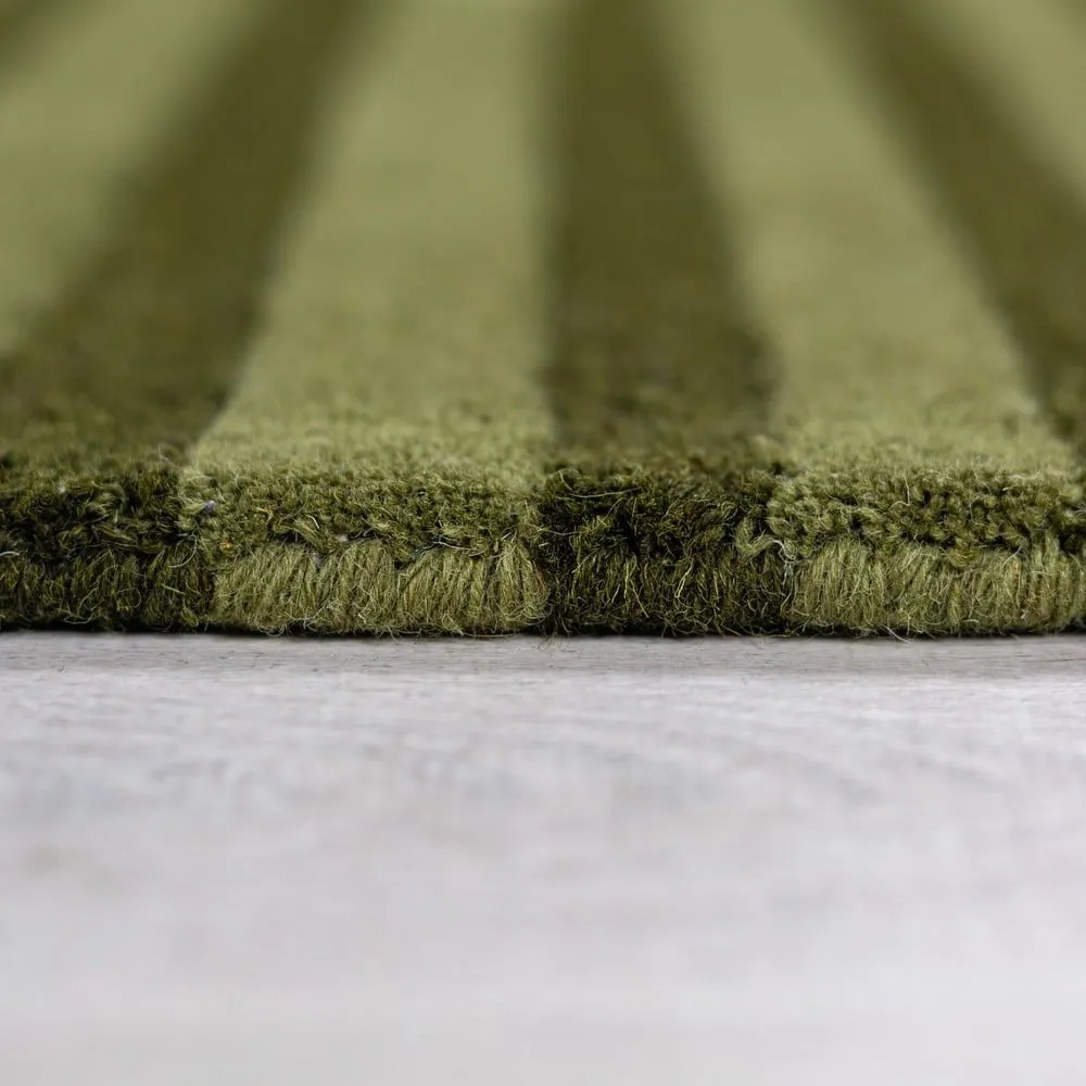 Zelený ručně tkaný vlněný koberec 120x180 cm Conway Retro – Flair Rugs