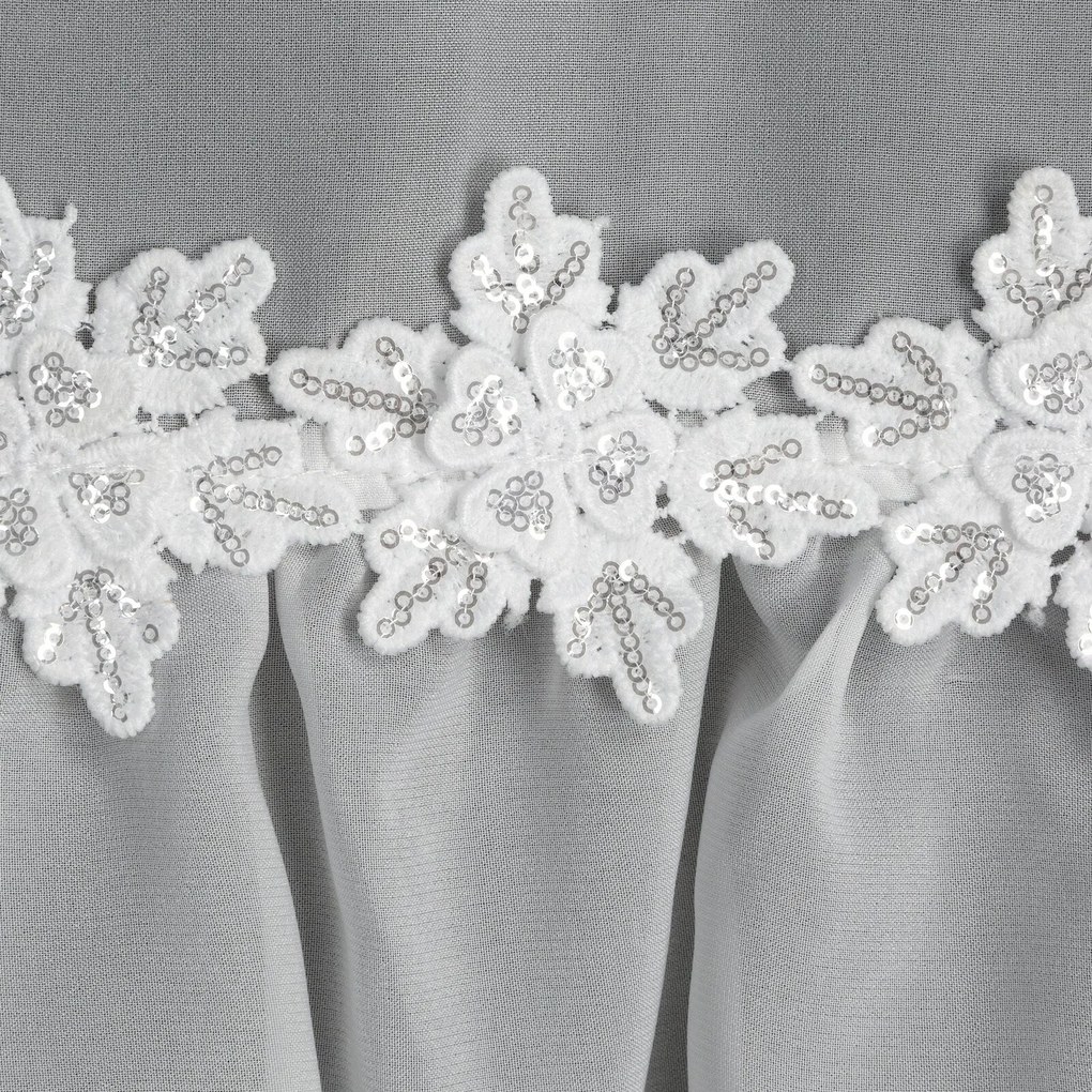 VÁNOČNÍ ZÁCLONA NA KROUŽCÍCH FLAKE 350X160 CM BÍLÁ