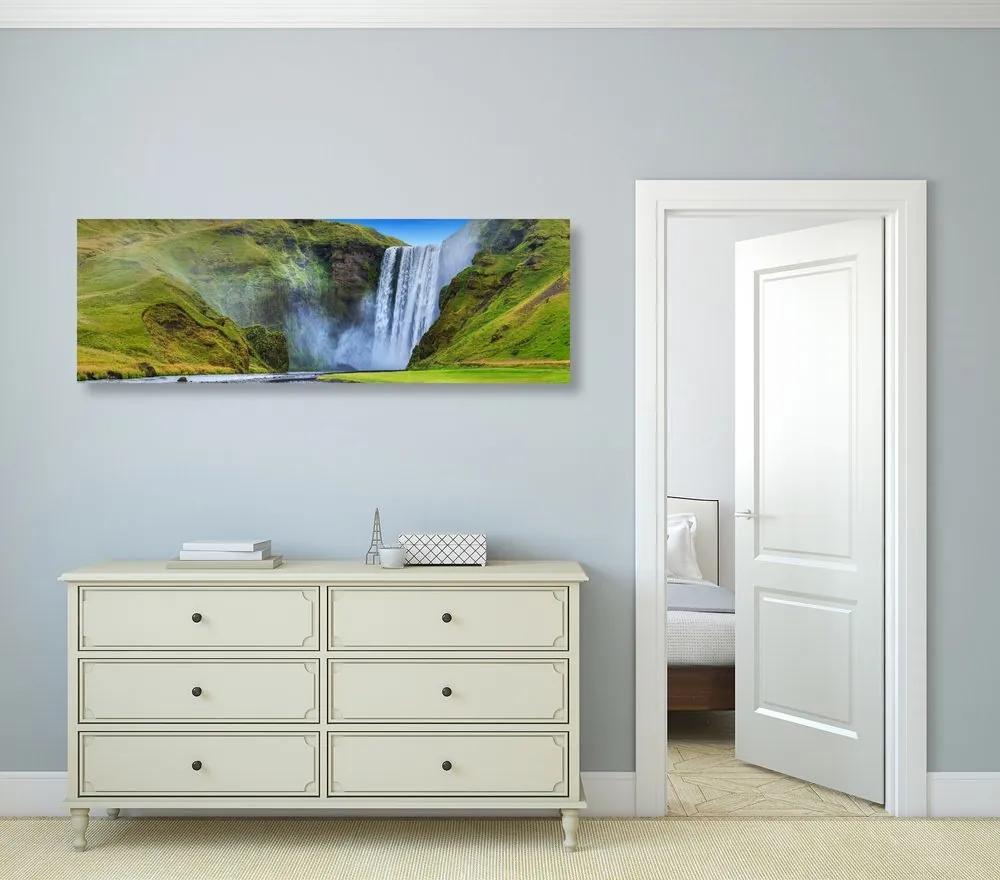 Obraz ikonický vodopád na Islandu - 150x50 cm