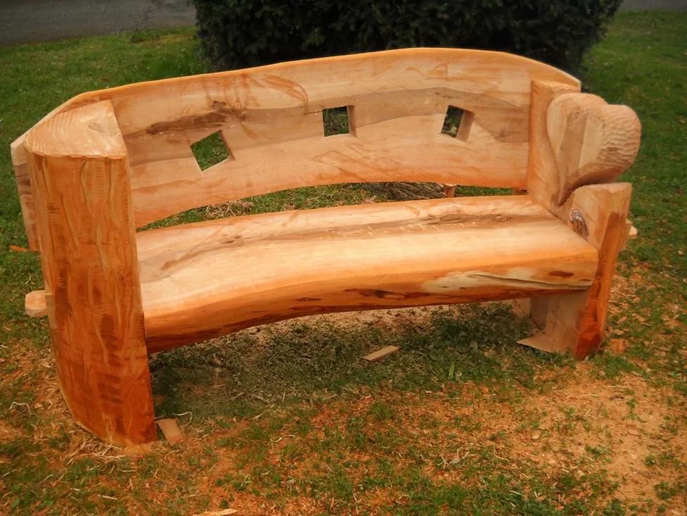 DRDLIK lavice 2 dřevořezba 130 cm