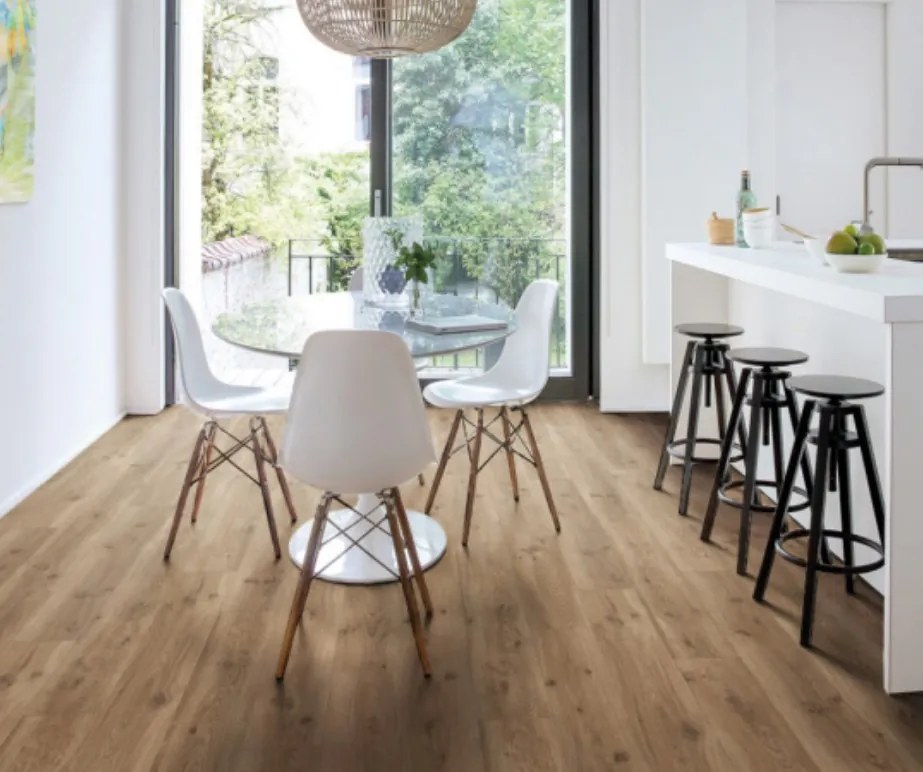 BEAUFLOR PVC podlaha - lino BLACKTEX Columbian Oak 636L – světle hnědé dřevo ŠÍŘKA: 4 m, POUŽITÍ: Zátěžové