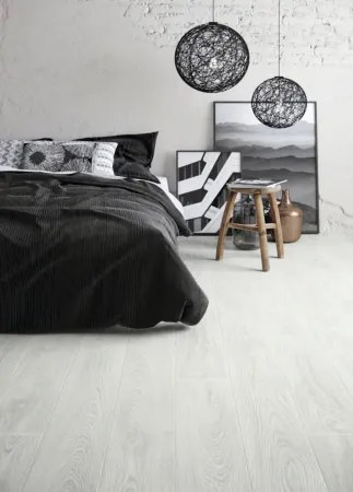 Koberce Breno Vinylová podlaha MOD. IMPRESS Laurel Oak 51102, velikost balení 3,622 m2 (14 lamel)