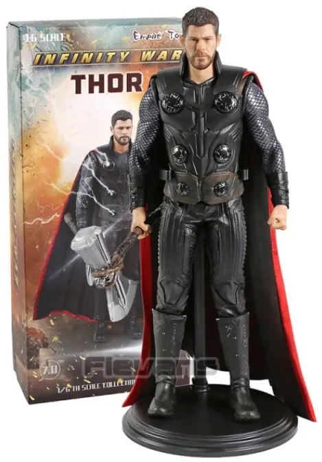 Figurka Thor Ragnarok z PVC 31,5 cm Varianta: Thor Ragnarok