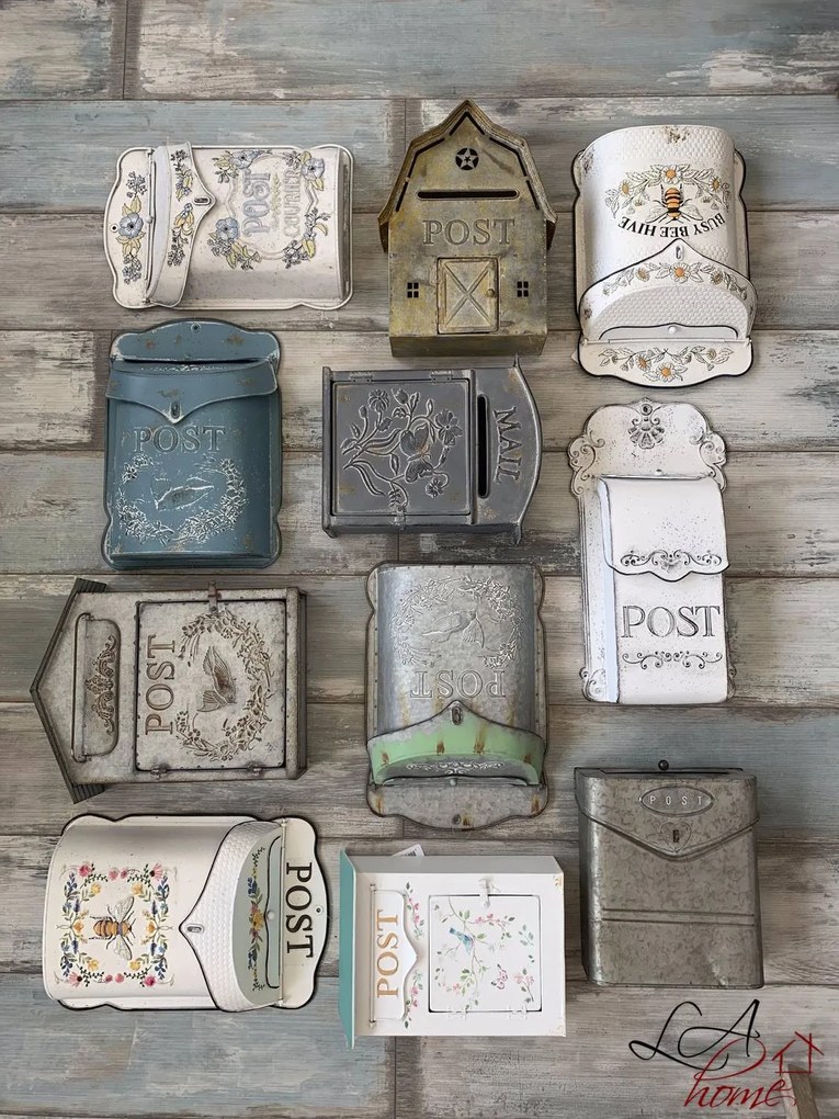 Šedá retro poštovní schránka Mail - 26*10*31 cm