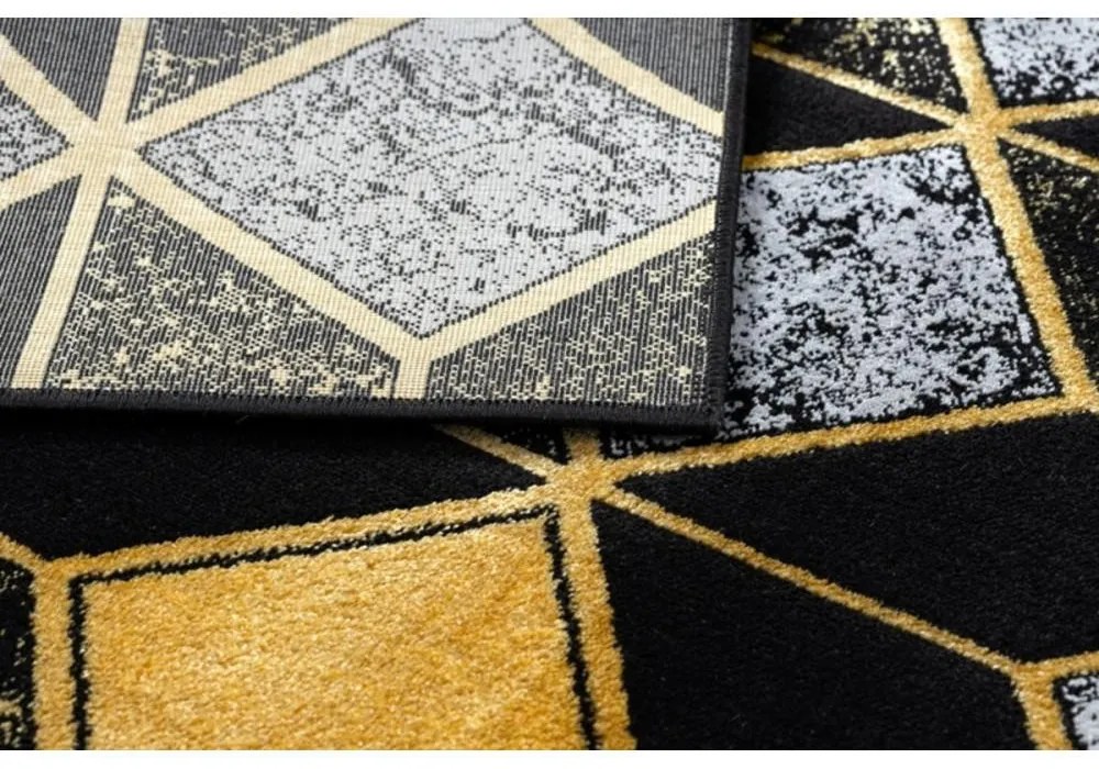 Kusový koberec  Jón černý 2 240x330cm