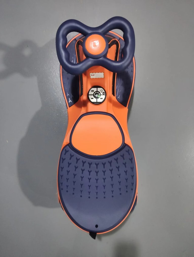 AIYAPLAY Elektrické odrážedlo 2 v 1 s hudbou, oranžové