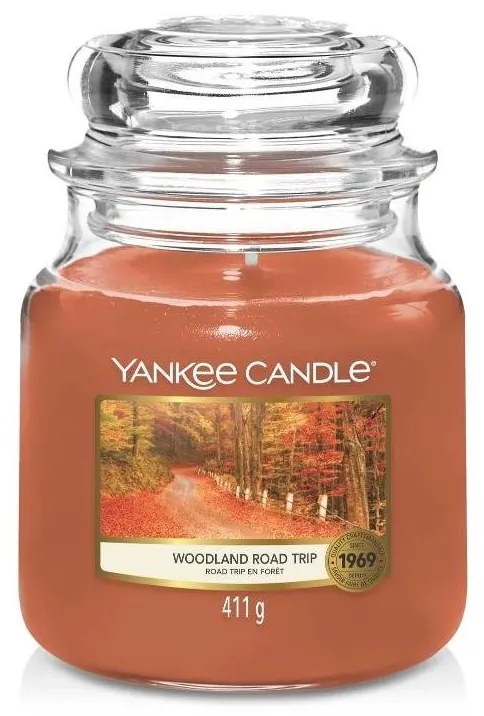 Yankee Candle | Yankee Candle - Vonná svíčka WOODLAND ROAD TRIP střední 411g 65-75 hod. | YC0023
