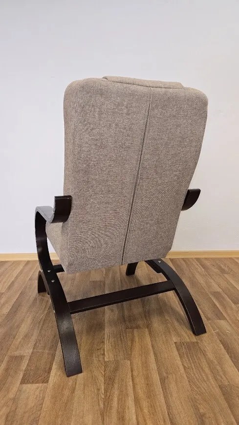 Čalouněné křeslo s dřevěnými područkami BARI , béžovo hnědé