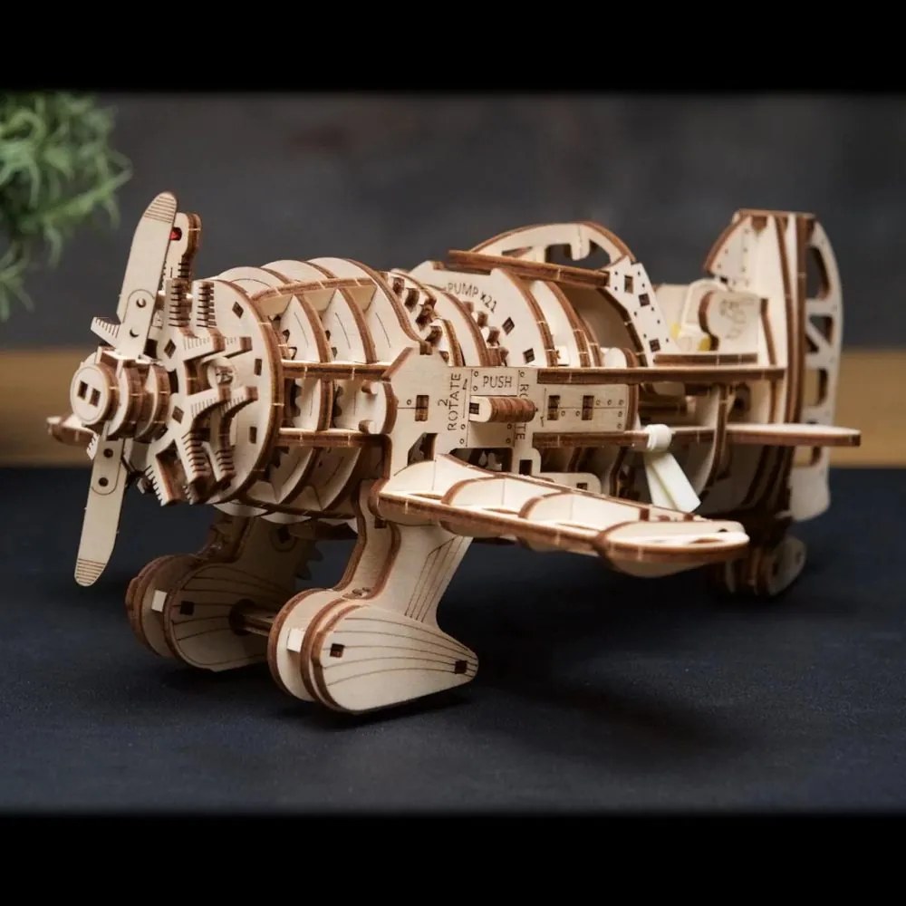 Ugears 3D mechanické puzzle Letadlo Mad Hornet 354 ks
