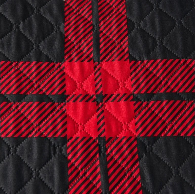 Přehoz na postel ALBURY červený Rozměr: 170 x 210 cm