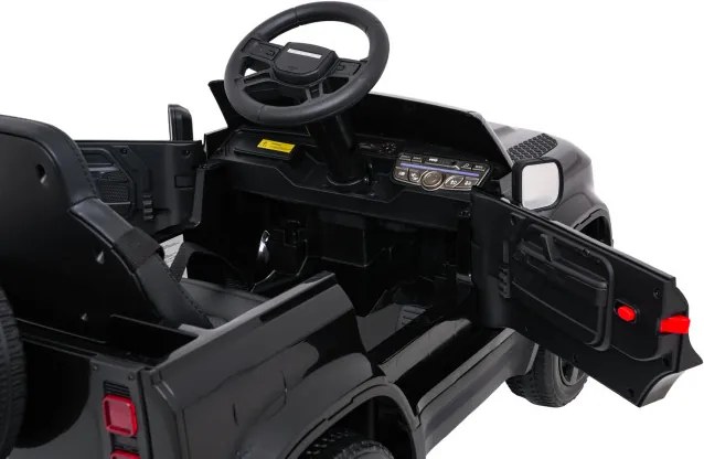 Elektrické autíčko Land Rover Defender černé
