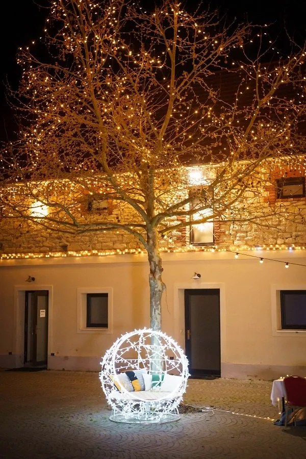 Easy Fix LED party osvětlení, 5 m, venkovní, 10 kouliček, 70 teple bílých diod, černý kabel, IP67, prodlužovací