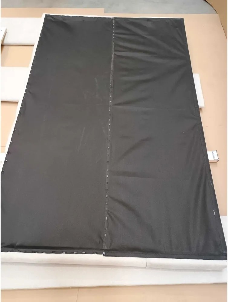 Béžová čalouněná dvoulůžková postel s úložným prostorem s roštem 180x200 cm Thessa Bold Line - II. jakost – Bonami Selection