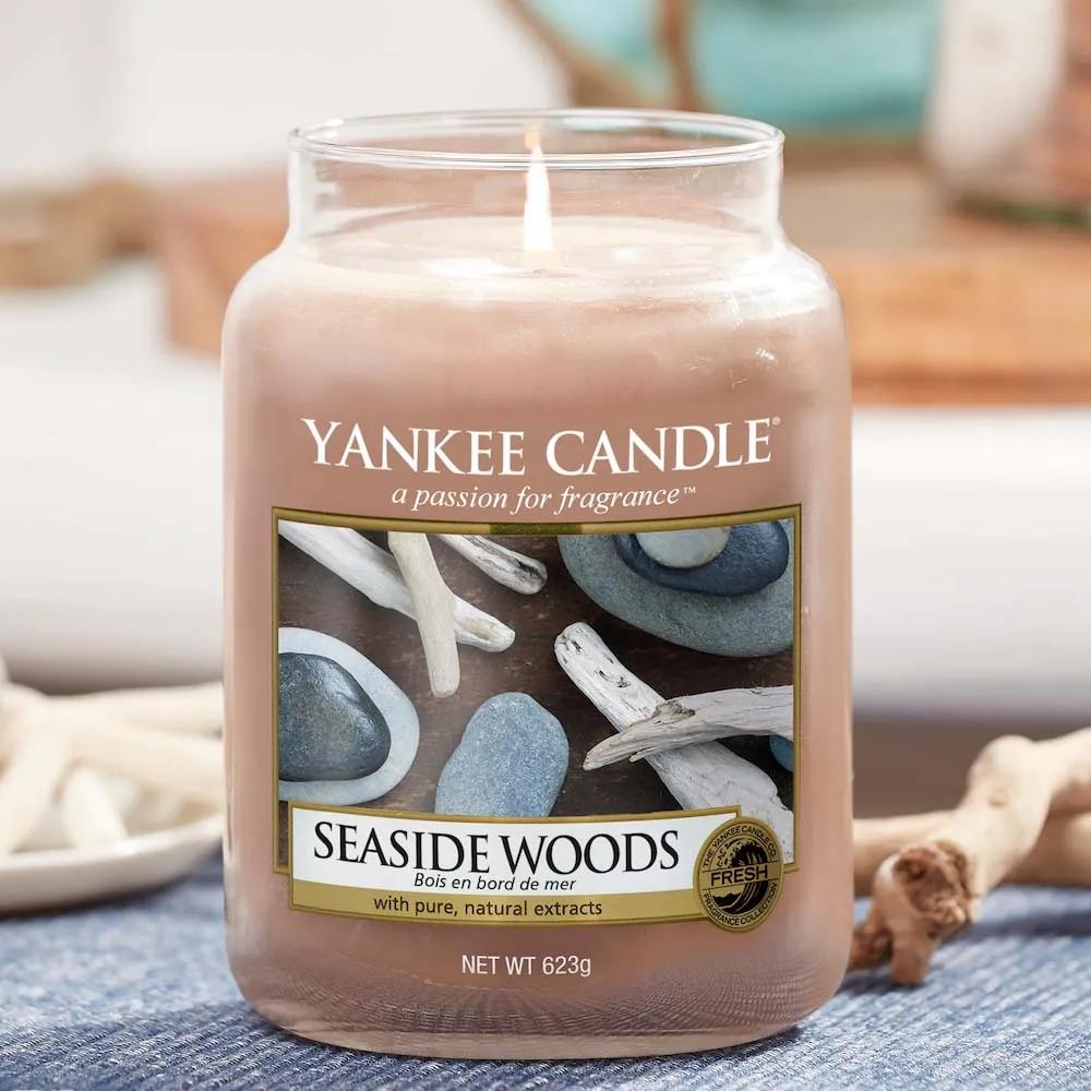 Yankee Candle - vonná svíčka Seaside Woods (Přímořská dřeva) 623g