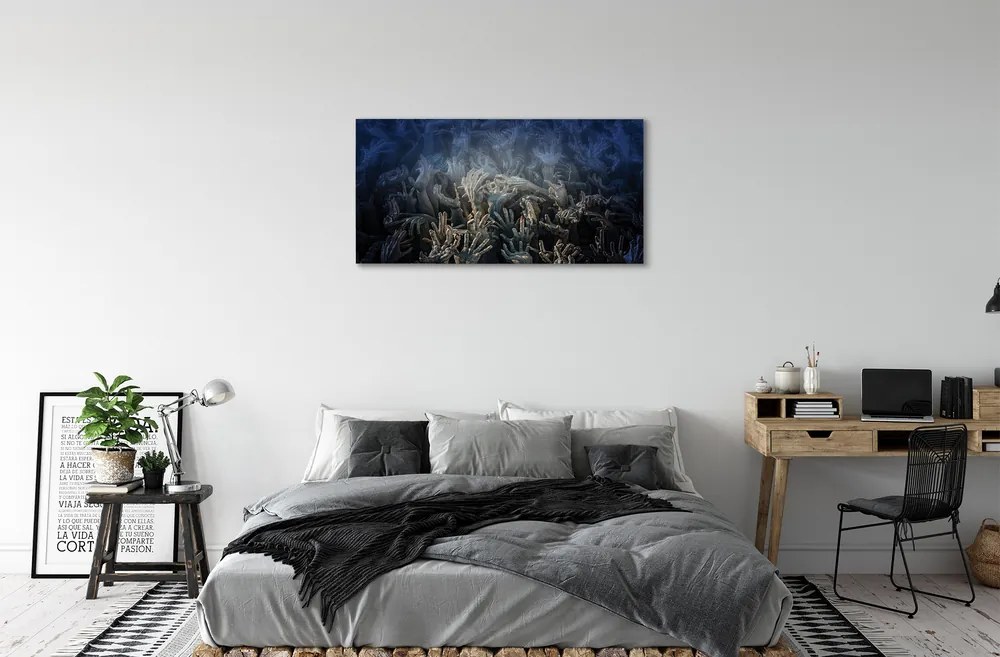 Obrazy na plátně Hands modré světlo 140x70 cm
