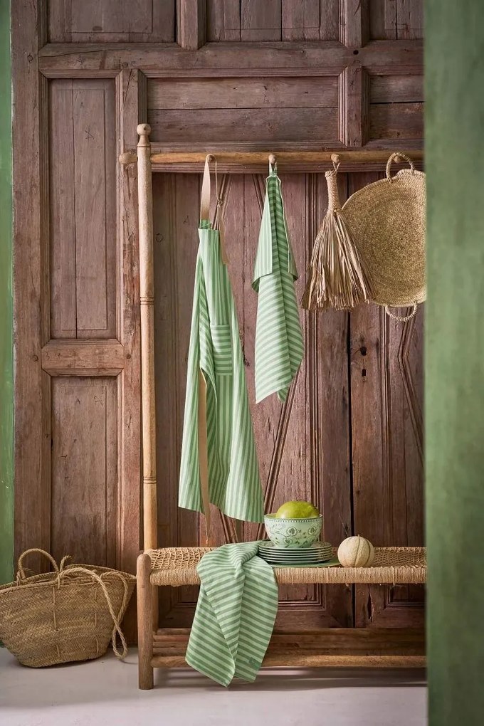 Pip Studio Apron Stripes kuchyňská zástěra - světle zelená (Kuchyňská zástěra ve světle zelené barvě o rozměru 72 x 89.5 cm )