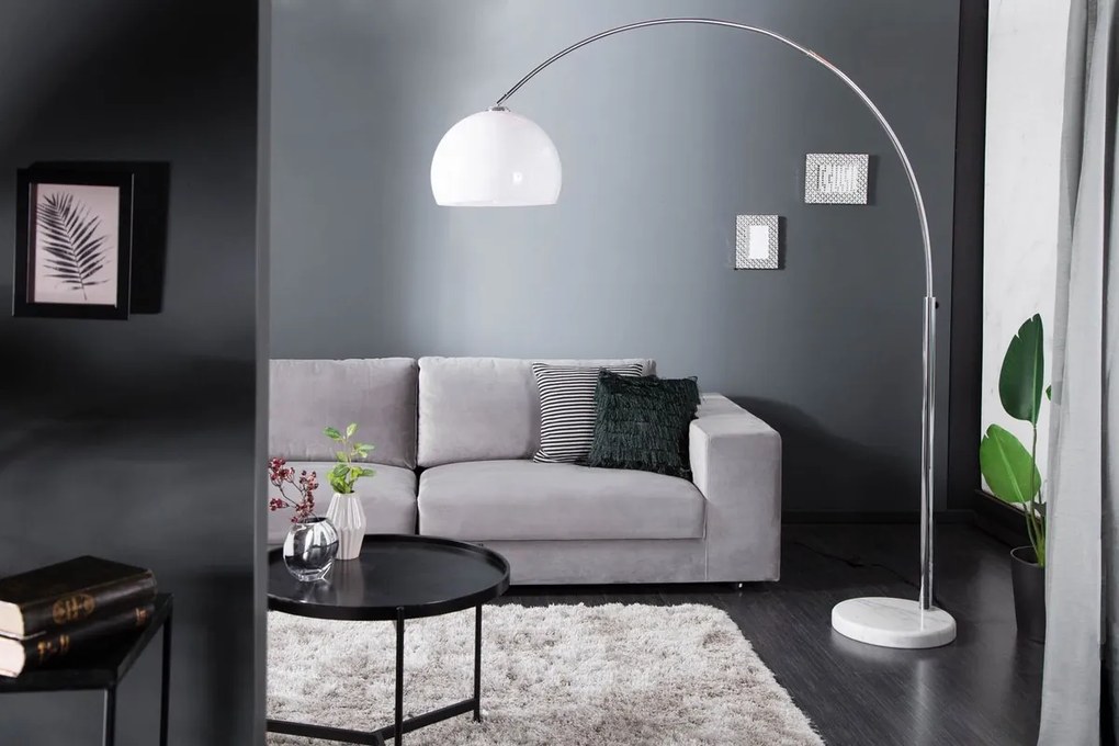 Designová stojanová lampa Arch bílá
