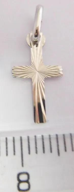 Klenoty Budín Gravírovaný zlatý křížek z bílého zlata - přívěsek 585/0,27gr H503