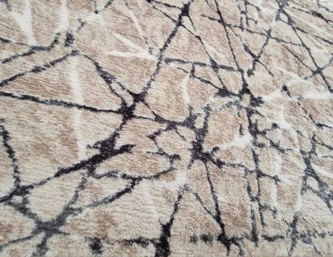 HU Béžový koberec Plush Deluxe Béžovo-mramorový Rozměr: 50x80 cm