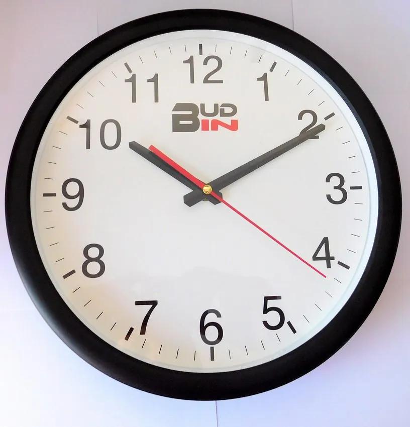 Klenoty Budín - Černé nástěnné čitelné plastové hodiny BUD-IN C2215