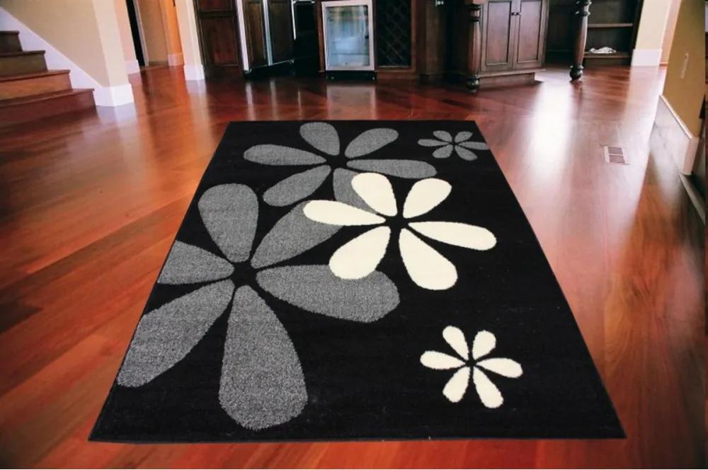 Kusový koberec PP Květ černý, Velikosti 160x210cm