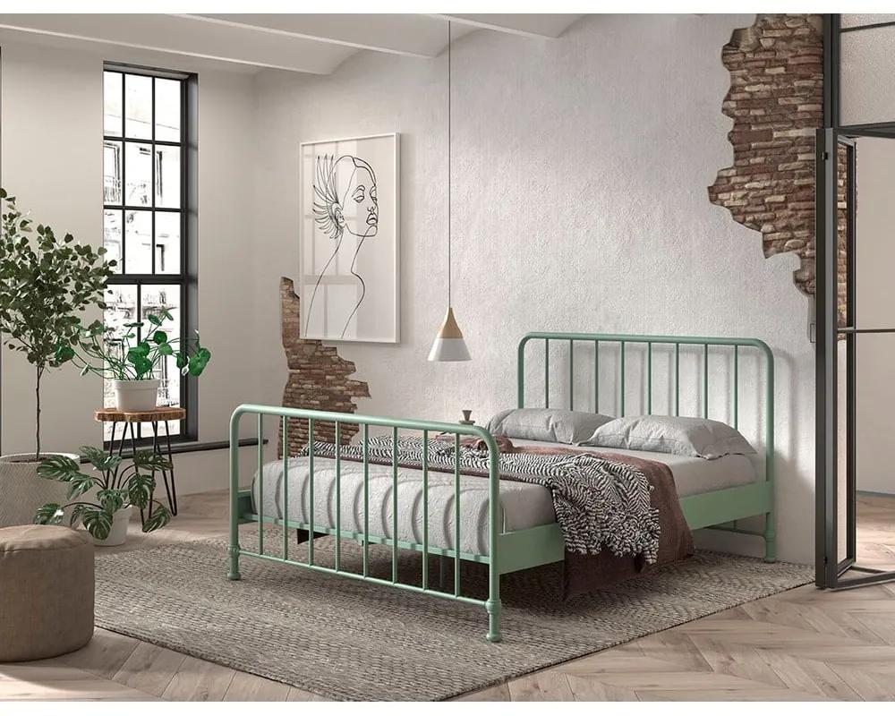 Zelená kovová jednolůžková postel s roštem 160x200 cm BRONXX – Vipack