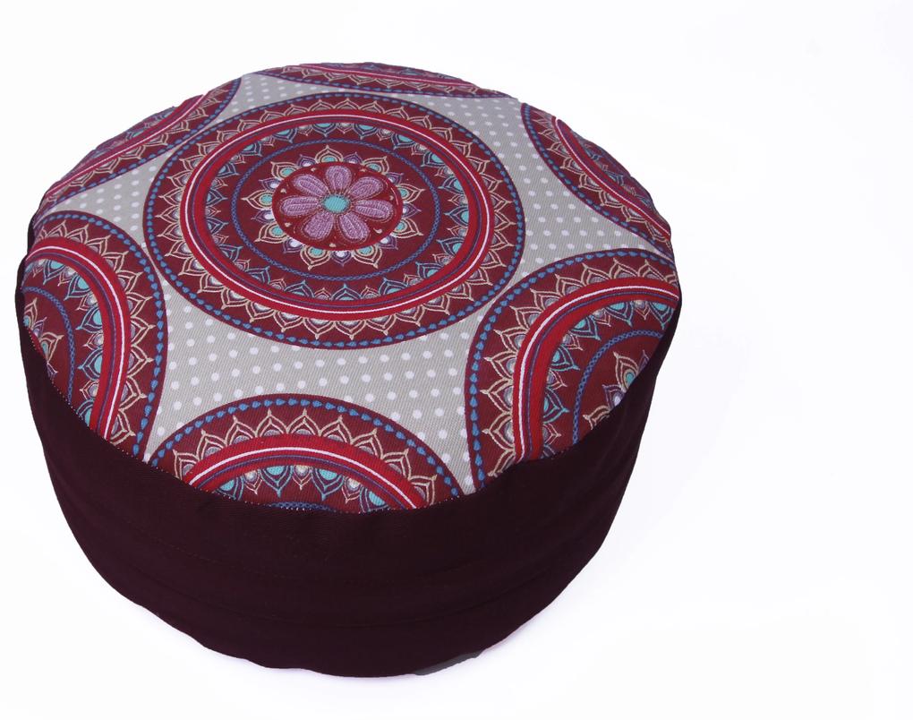 S radostí - vlastní výroba Meditační sedák s vínovou mandalou - vínový Velikost: ∅30 x v30 cm