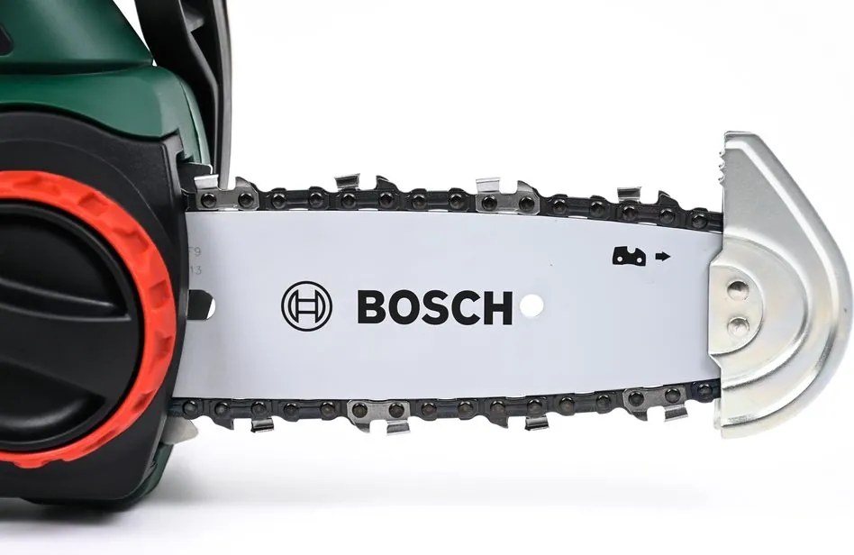 Aku řetězová pila Bosch UniversalChain 18 06008B8000
