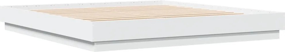 Rám postele s LED osvětlením bílý 200 x 200 cm 3209765