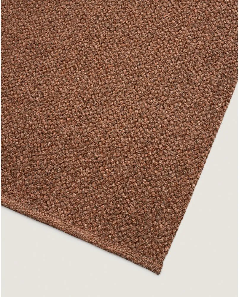 Vnitřní a venkovní koberec z recyklovaných vláken v terakotové barvě 160x230 cm Despas – Kave Home