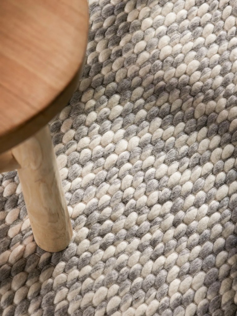 ELLE Decoration, Kusový koberec Lyon Beans 106317 Natural Cream Grey kruh z kolekce Elle, 200x200 (průměr) kruh, šedá, ložnice