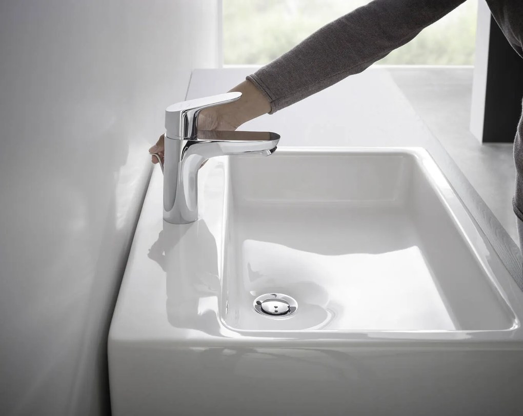 Hansgrohe Focus E2, páková umyvadlová baterie 100 CoolStart, s výpustí, chromová, 31621000