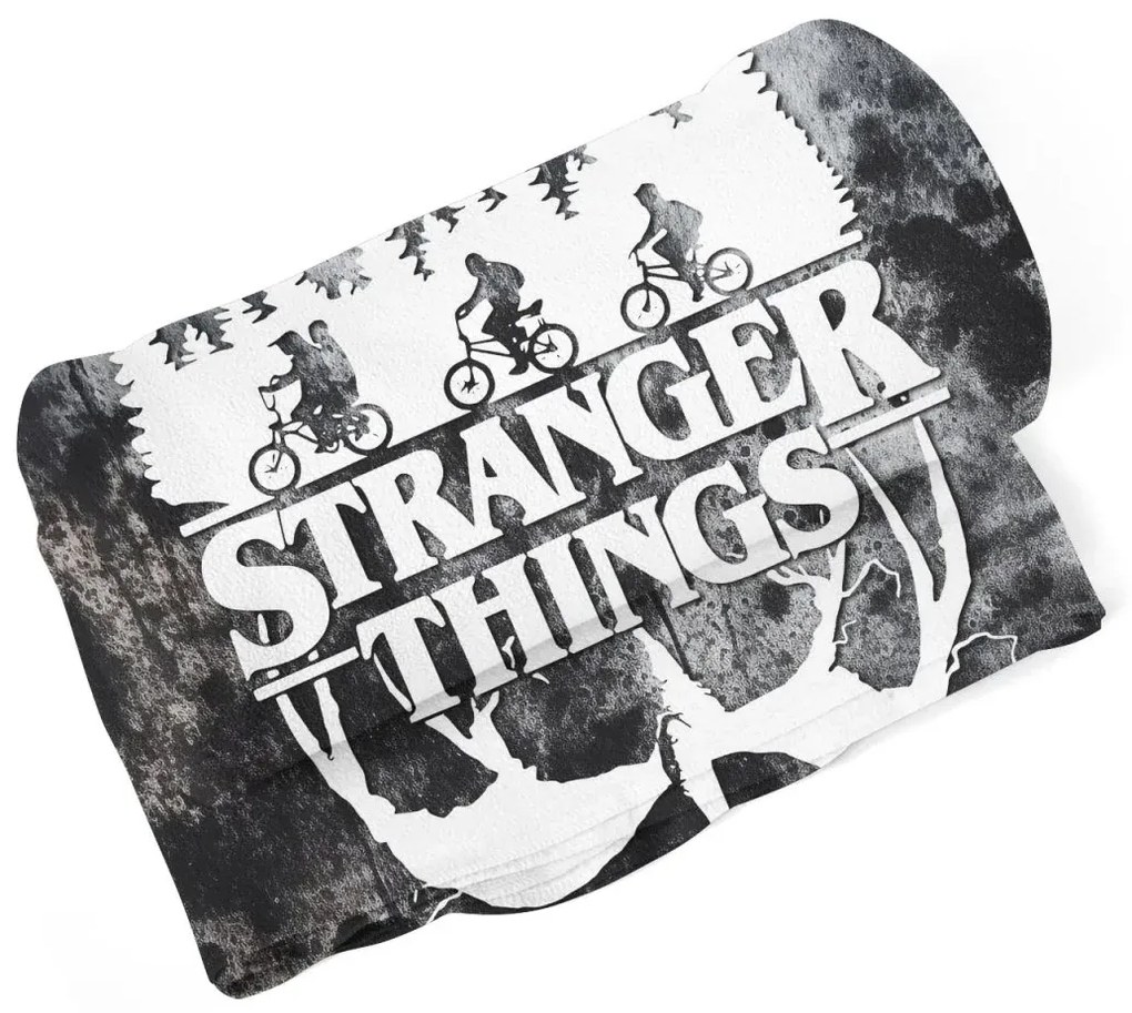 Sablio Deka Stranger Things White - 190x140 cm
