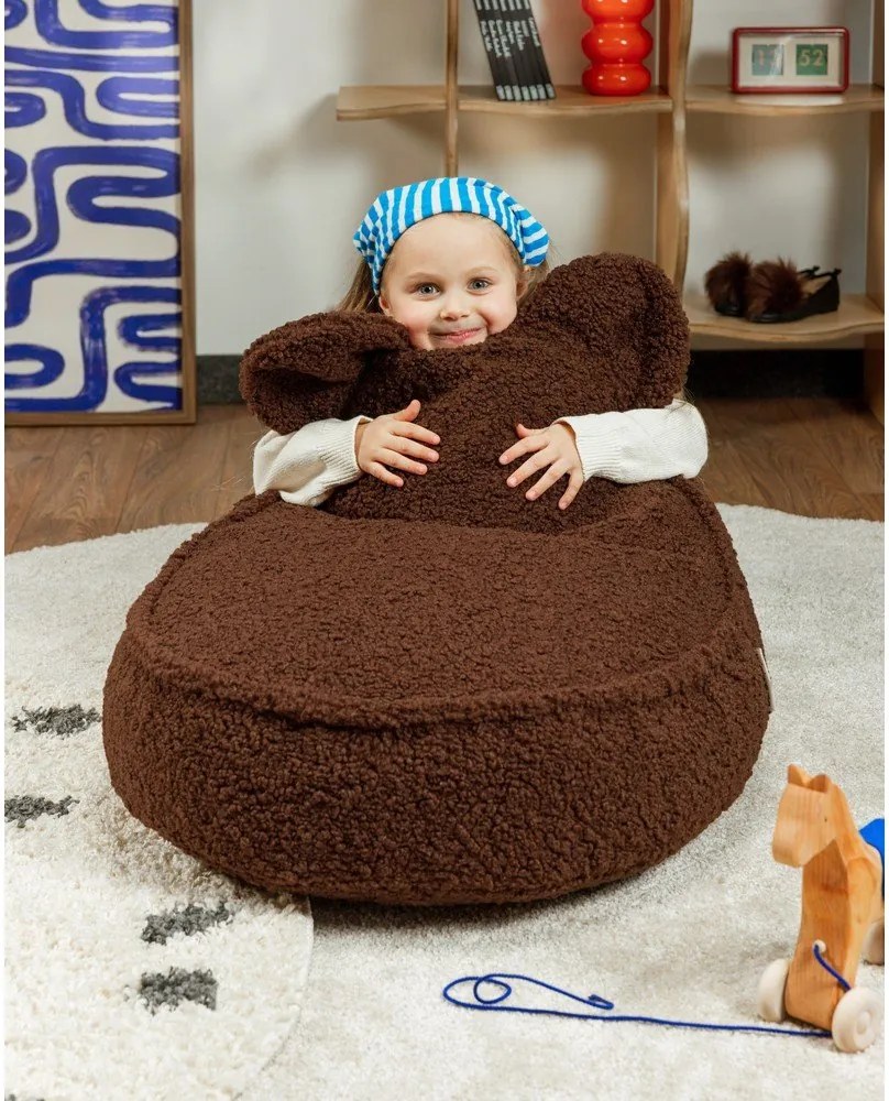 Tmavě hnědý dětský sedací vak z textilie bouclé Warm Hazel – Wigiwama