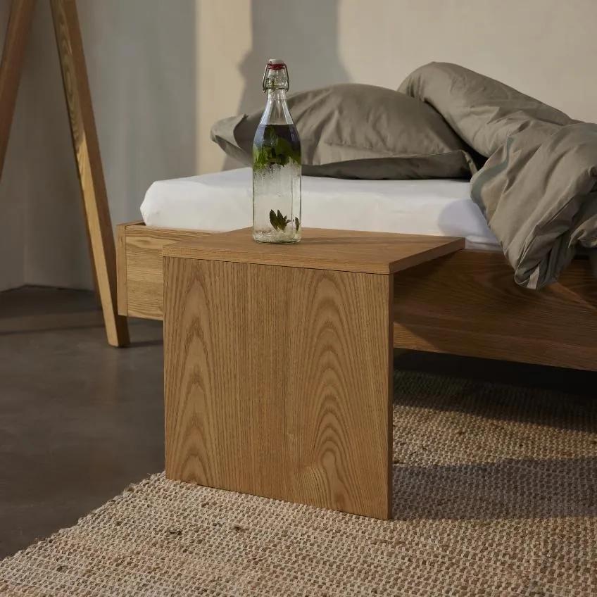 Přírodní dřevěný noční stolek Quax Hai-No-Ki 42 x 48 cm