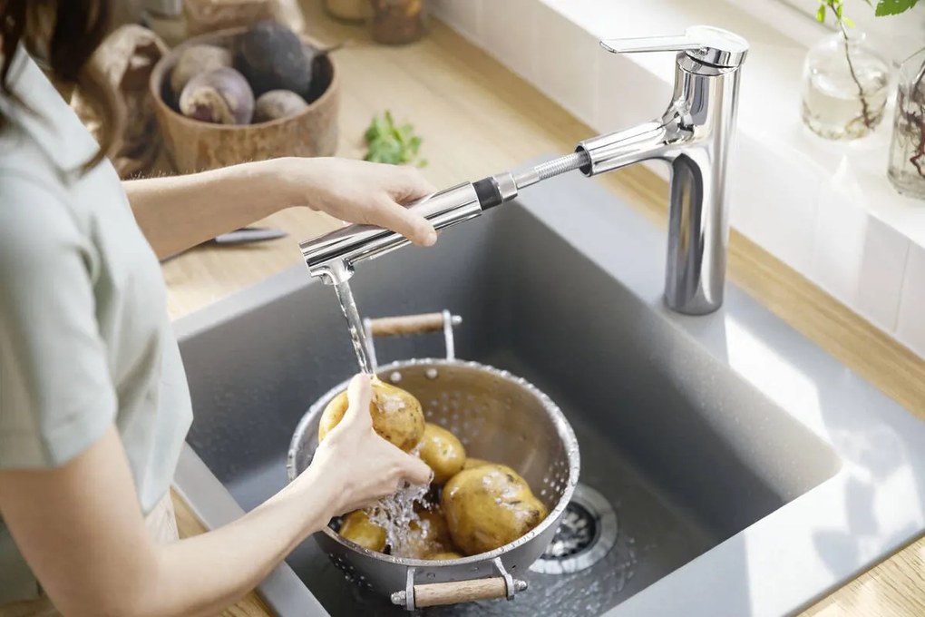 Hansgrohe Zesis M33, páková kuchyňská baterie 160, vytahovací sprška, 2jet, vzhled nerezu, HAN-74801800