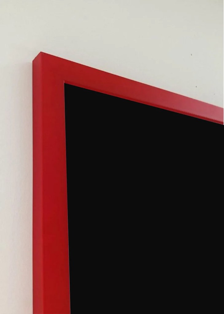 Toptabule.sk Černá magnetická tabule v červeném dřevěném rámu COLOR 120x90 cm