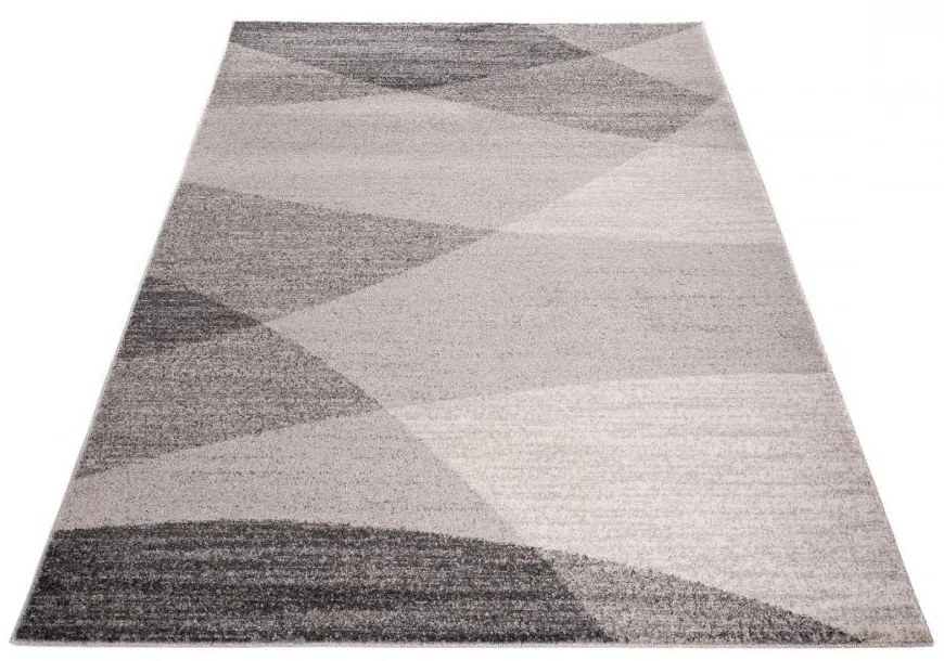 Kusový koberec Ever šedý 190x270cm