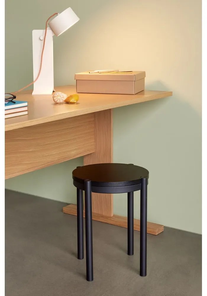Pracovní stůl s deskou v dubovém dekoru 70x140 cm Forma – Hübsch