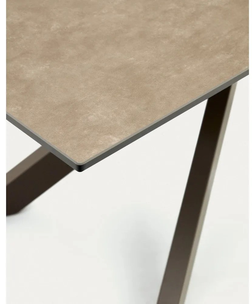 Hnědý rozkládací jídelní stůl s keramickou deskou 90x160 cm Atminda – Kave Home