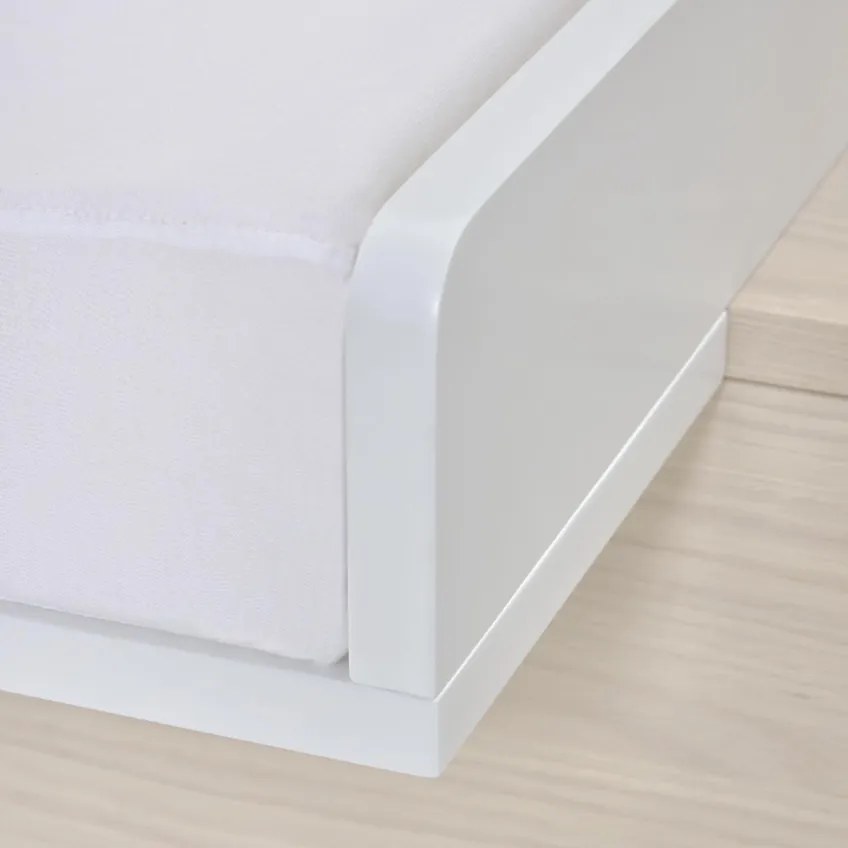 Bílý lakovaný přebalovací pult na komodu Kave Home Nunila 72 x 55 cm