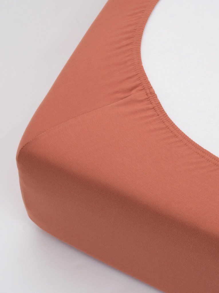MK Lůžkoviny Jersey prostěradlo s elastanem 220 × 200 cm – terakota