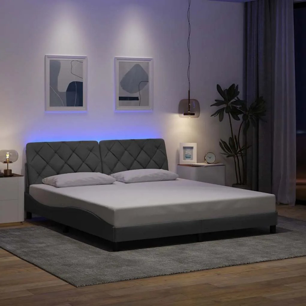 Rám postele s LED bez matrace Světle šedá 180x200 cm Látka 3310685