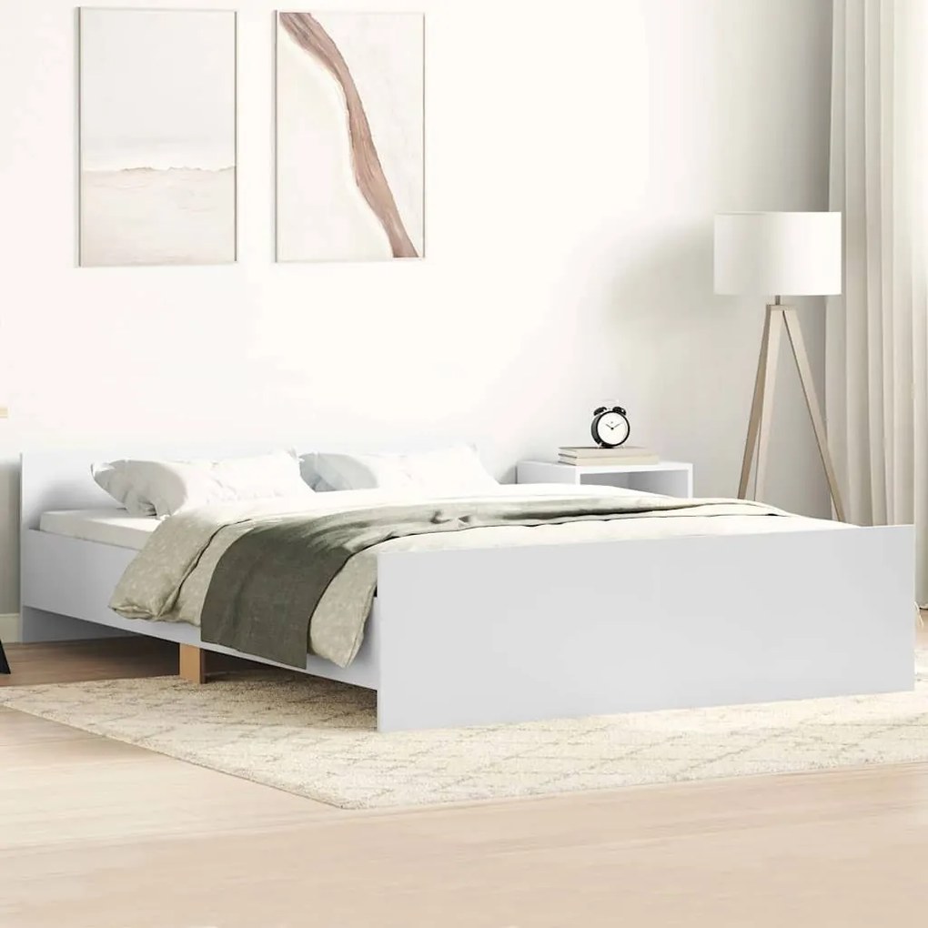 Rám postele s hlavovým a nožním čelem bílý 135 x 190 cm 3203789