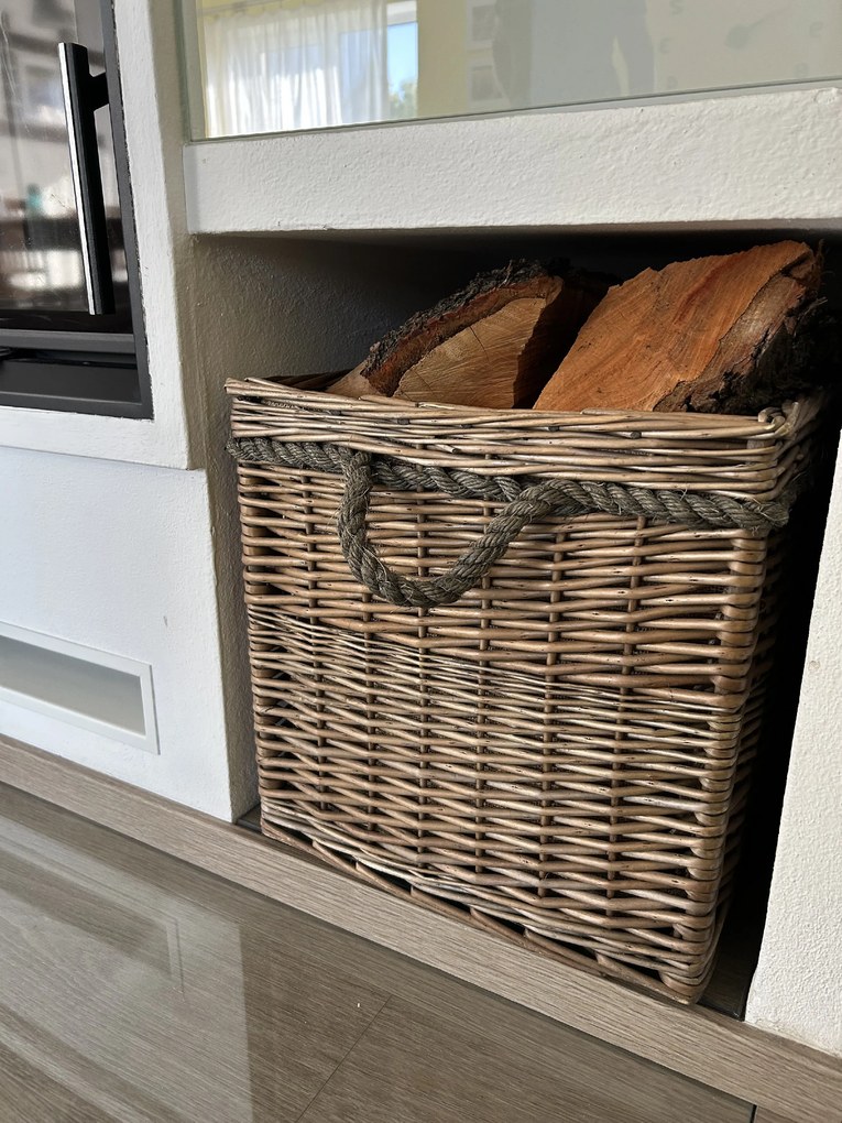 Vingo Koš na dřevo s uchy z provazu, hranatý Rozměry (cm): 50x32, v. 34