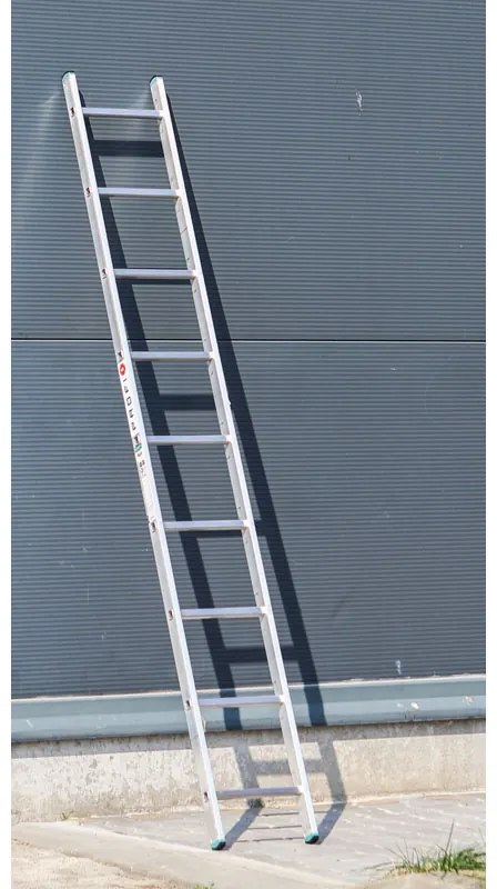 Hliníkový jednodílný žebřík ALVE EUROSTYL, 1x9 příček, délka 2,56 m