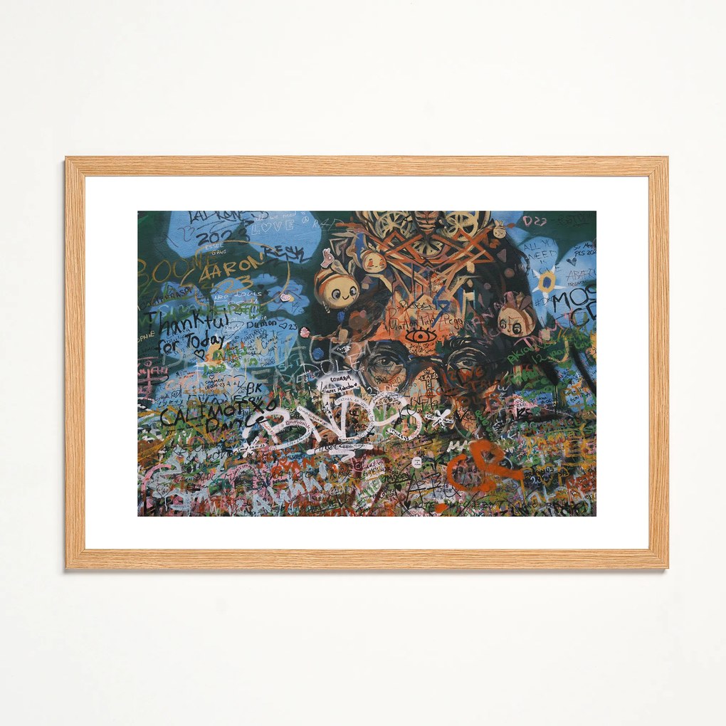 Kristýna Mládková | Lennonova zeď Rám: Bílý, Velikost: 50 x 70 cm