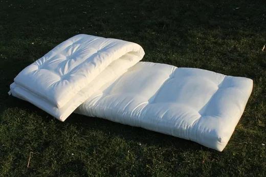 FUTON provedeni OUTDOOR (vodoodpudivý) futons.cz - 140 * 200 * 15 cm - beige (šedá světle)