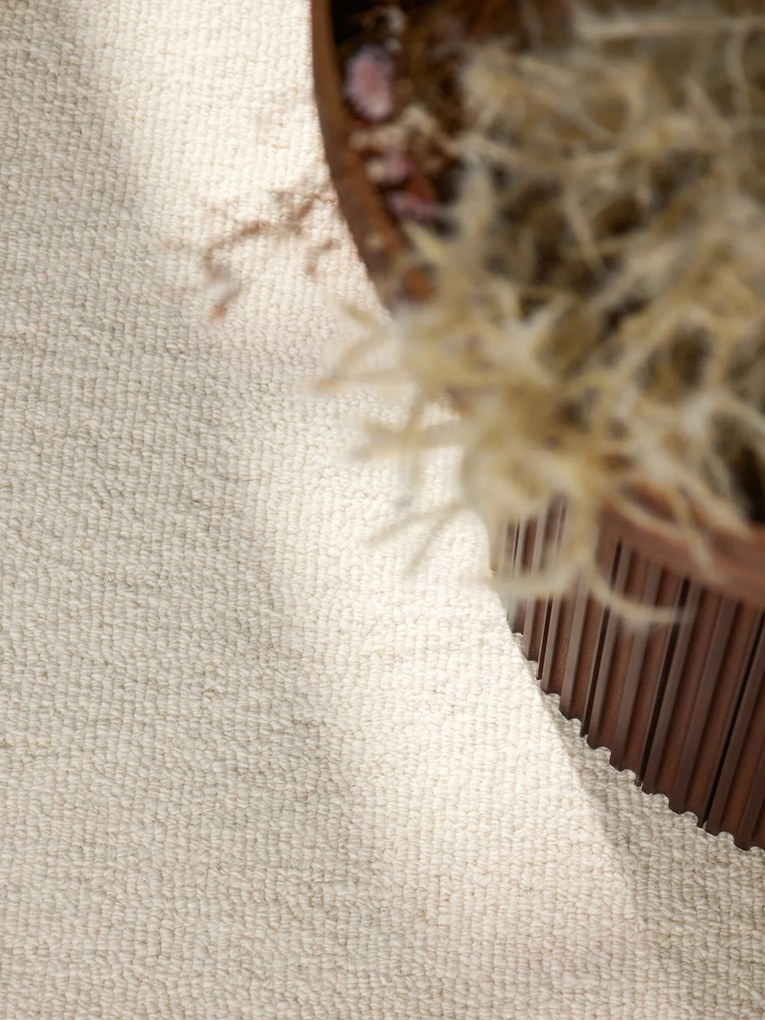 ELLE Decoration, Kusový koberec Puristic Knots 106318 Natural White kruh z kolekce Elle, 200x200 (průměr) kruh, bílá, ložnice