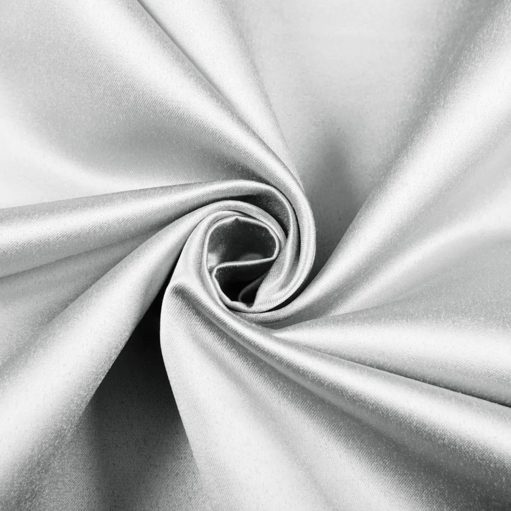 Biante Saténový obdélníkový ubrus polyesterový Satén LUX-011 Stříbrný 140x220 cm